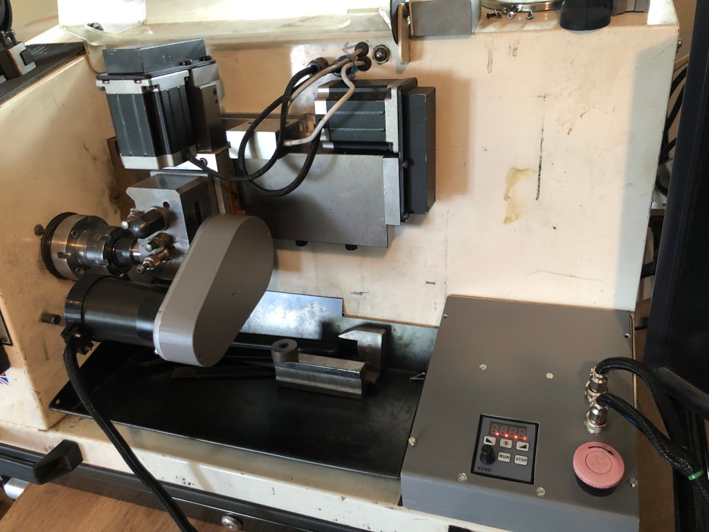 Lathe Toolpost Milling attachment (CNC) | johnsmachines